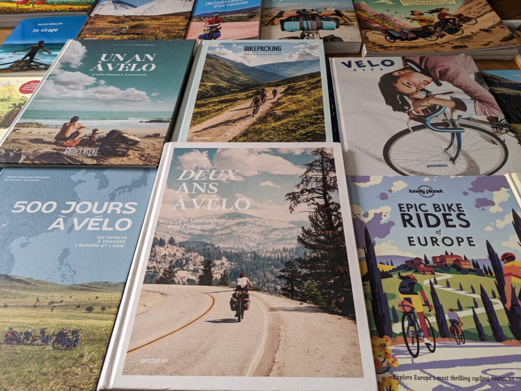 25 livres voyage à vélo à lire absolument
